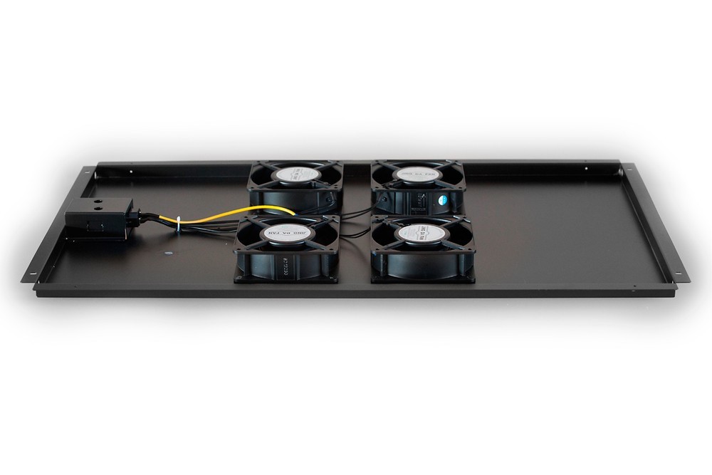 Fan-pakket met 4 ventilatoren en thermostaat geschikt voor alle patchkasten van 1200mm diepte ...